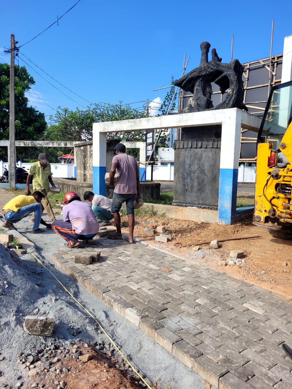 Come and walk freely… – Dickwella Pradeshiya Sabha