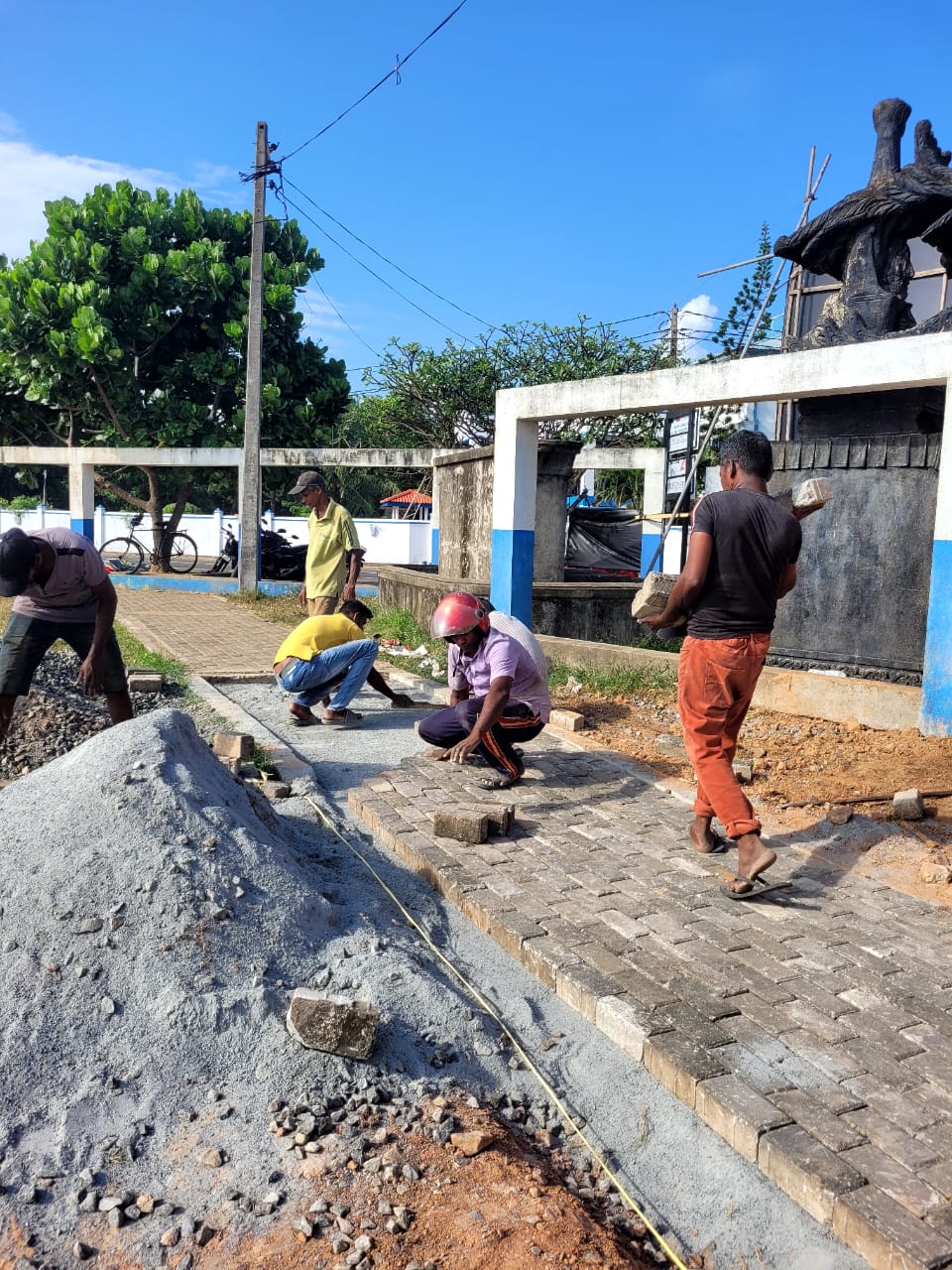 Come and walk freely… – Dickwella Pradeshiya Sabha